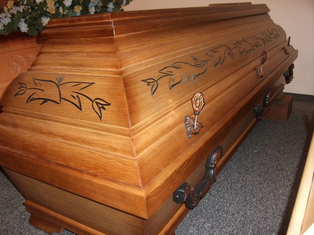 Särge und Urnen - Leistungen | JEGUST-HEISE Bestattungen Strausberg und ...